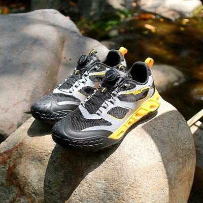 宽楦透气沙滩溯溪鞋2025款运动