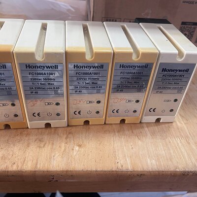 霍尼韦尔 FC1000A1001 燃烧控制器-可换可修