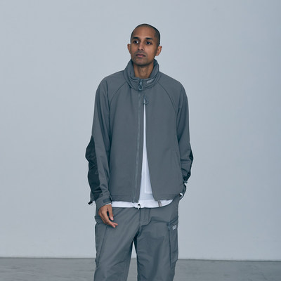 COMFY 季节限定 致敬传统肌理科技软壳 磁吸拉链机能外套