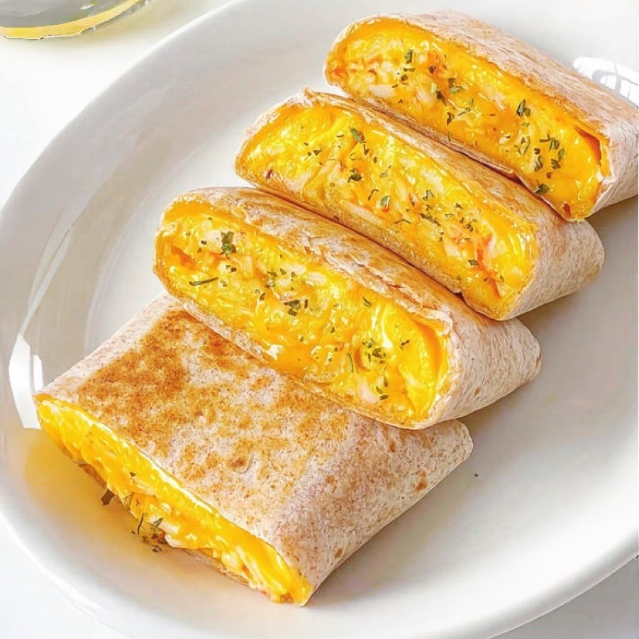 手工蟹柳滑蛋芝士全麦粗粮卷饼饱腹代餐早餐食品健康零食甜品