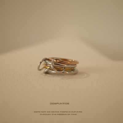 DosPuntos四环叠戴三色戒指