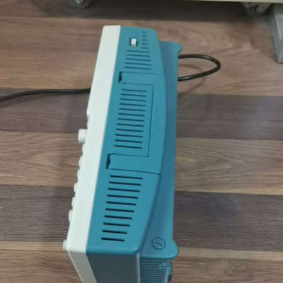 台州设备TDS1012B    100M示波器，显示清晰，波形稳