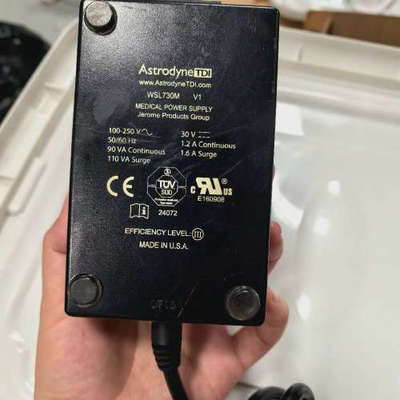 台州设备制造电源适配器，金字丝印，Astrodyne，100