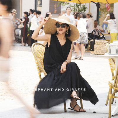 大象和长颈鹿 一点巴黎 细微褶皱醋酸混纺调性黑色连衣裙 506409