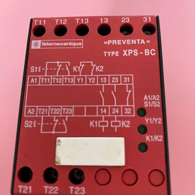 售前询价议价XPSBC1110 安全继电器 工业工控自动化控制配件维修