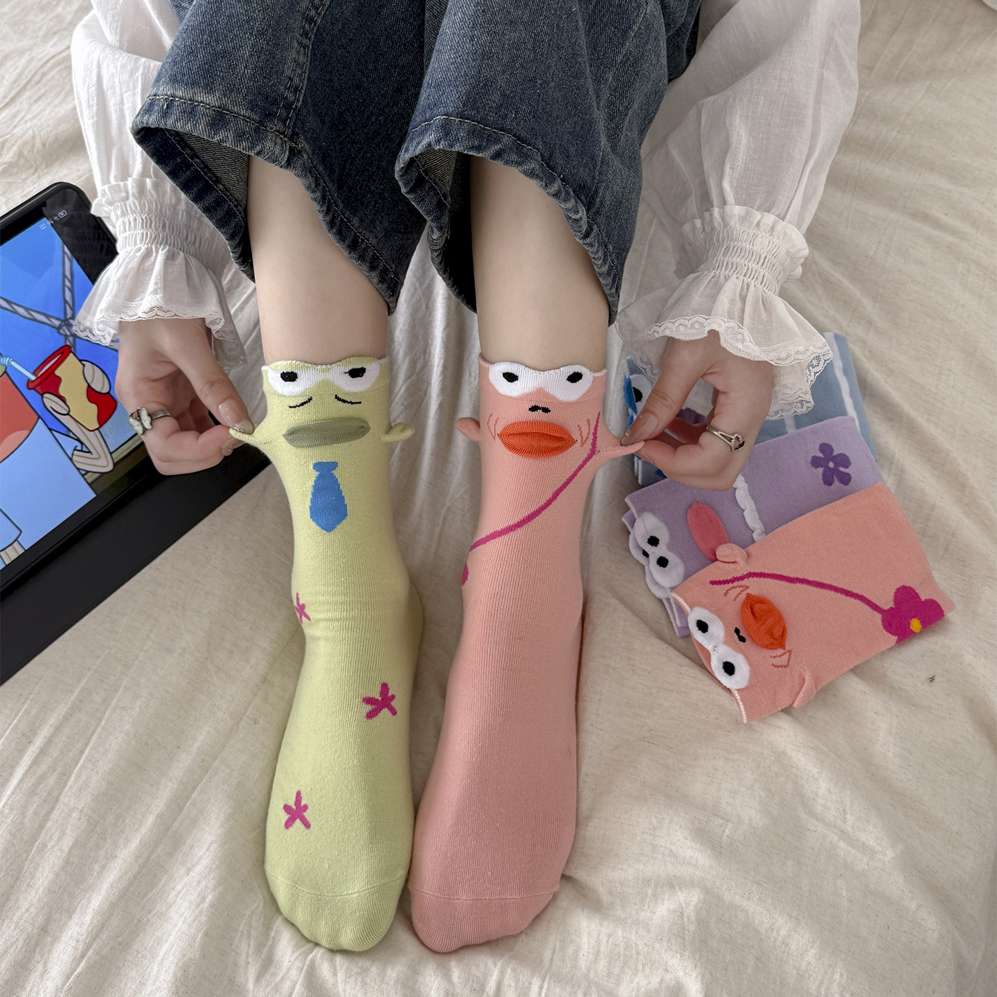 丑丑路人鱼个性中筒袜子女欧美卡通袜比奇堡原创小丑鱼ins搞怪袜