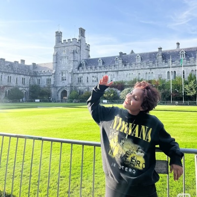 NIRVANA乐队美式复古做旧印花圆领卫衣秋冬款薄绒摇滚潮男女外套