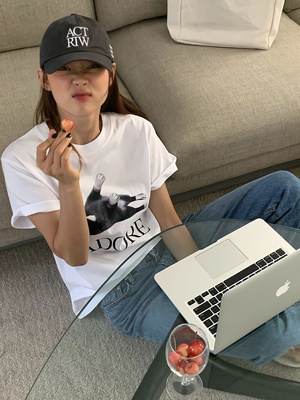 慵懒猫咪印花简约ins风短袖短袖