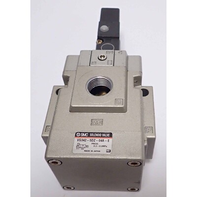 SMC VG342-5DZ-D4A-E 3 PORT PILOT POPPET / SELECTOR OR DIVIDE