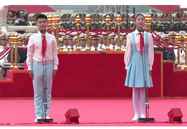 出租儿童合唱演出服冯琳同款中小学生红领巾歌唱祖国诗歌朗诵