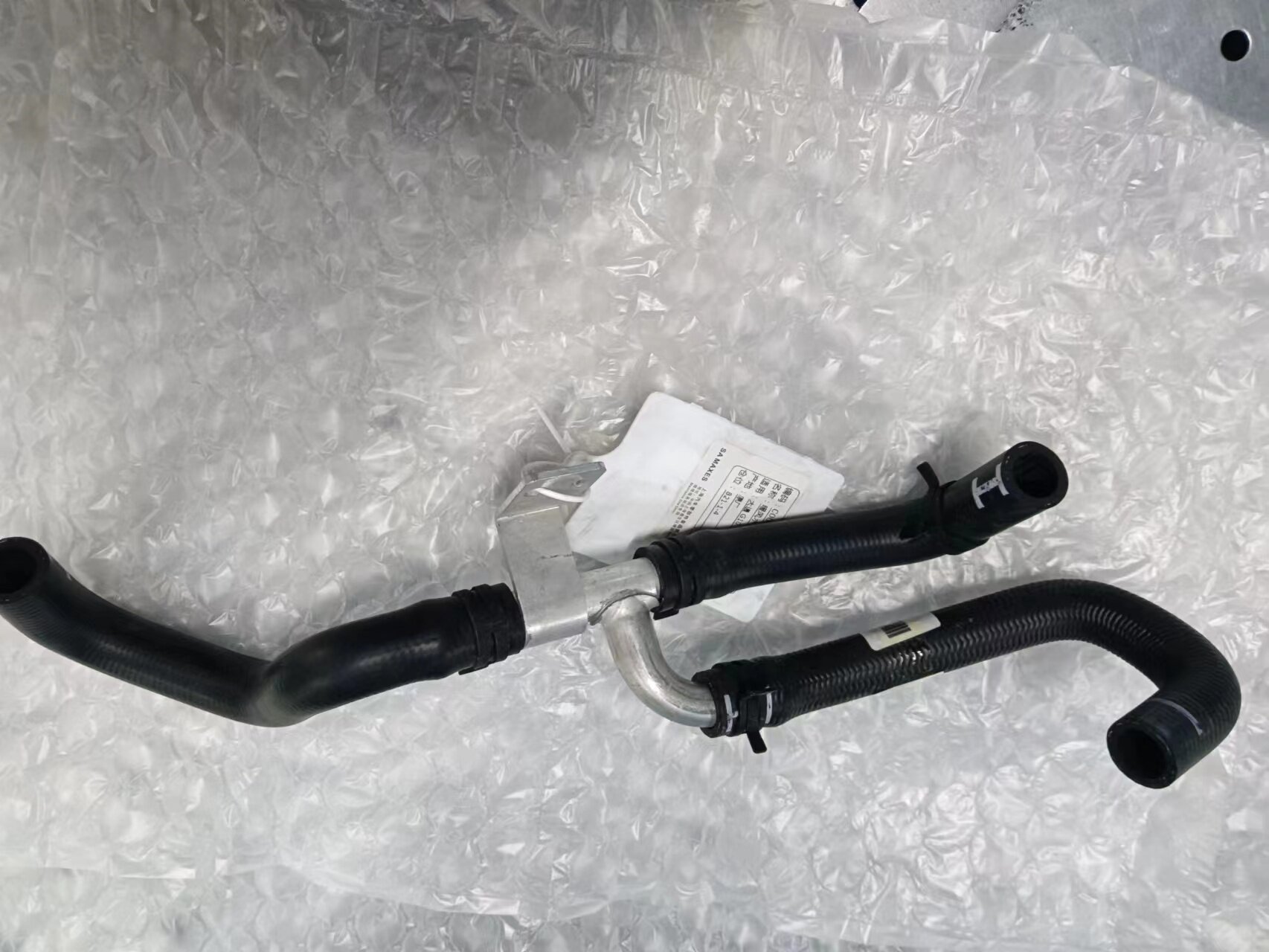 适用于大通G10暖风出水管 软管