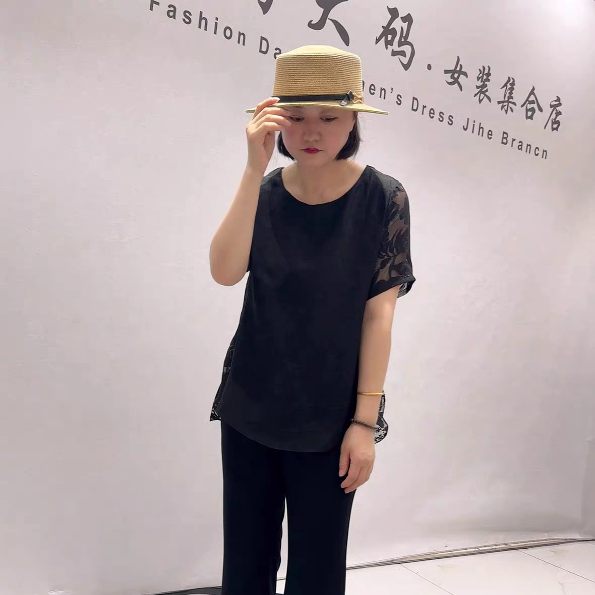 31027女权贵族夏款新品人丝面料两侧开衩背部拉链气质衫加大码