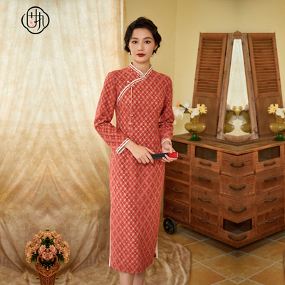 固执秋季新款中式立领盘扣撞边长袖修身改良旗袍33633QP08535