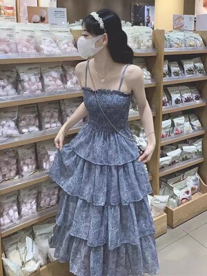 大码胖MM茶歇法式碎花吊带连衣裙女夏季新款甜美蛋糕裙气质绝美裙