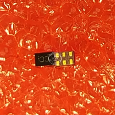SN74LVC1G04DRY2   SN74LVC1G04DRYZ  丝印CC USON6脚  新的