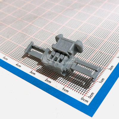 98786-1018 Molex 连接器 塑壳 现货供应