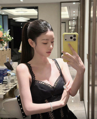 Jmc'Nyx Bespoke 小众设计师品牌 法式高级感蕾丝拼接吊带连衣裙