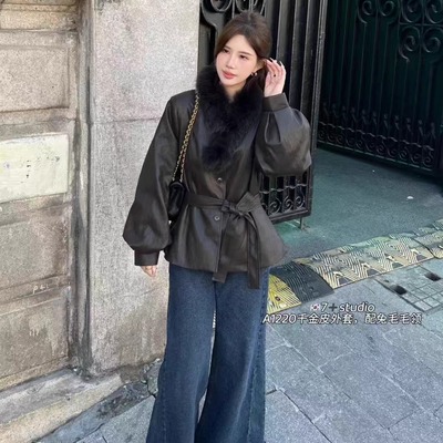 千金感小个子圆领短款皮衣女