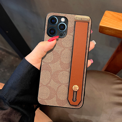 苹果13皮质欧美腕带可支架送挂绳