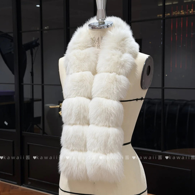 千金贵气感!轻奢洋气毛球围巾