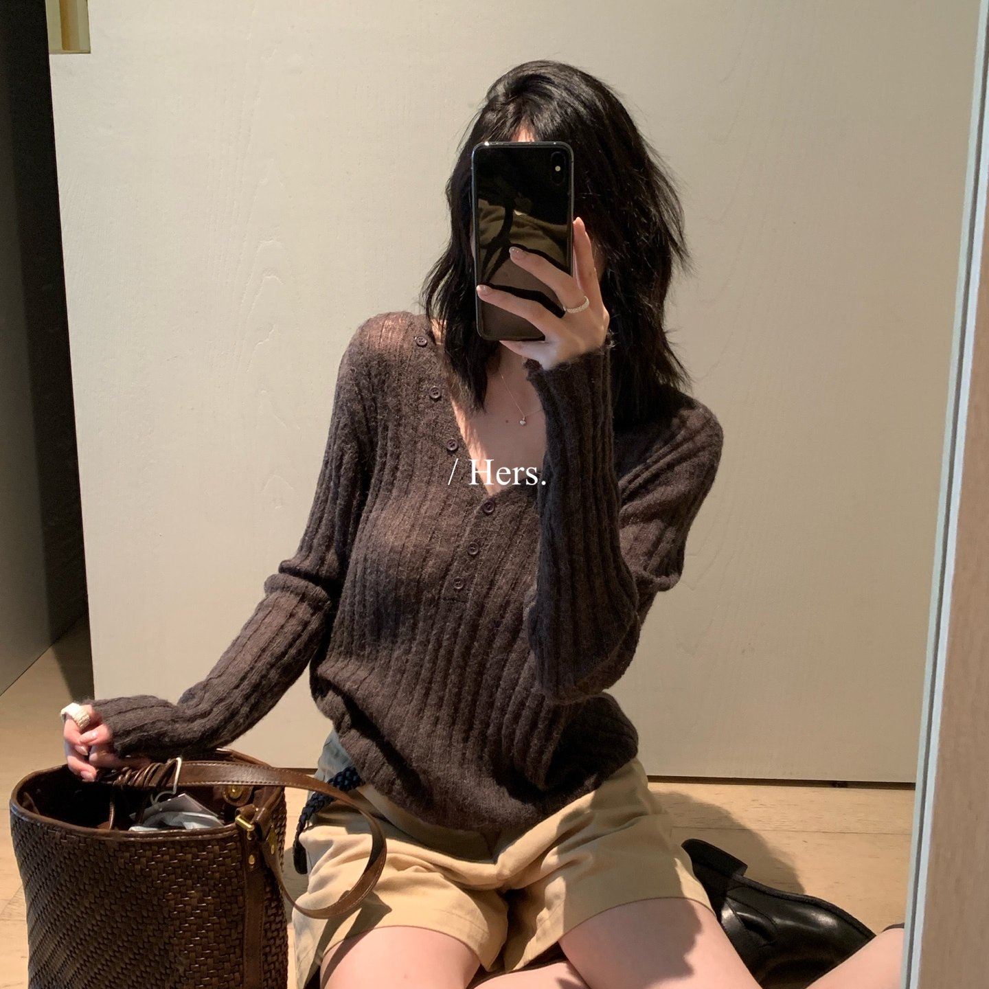 hers 一勺甜 秋季新款前后两穿V领针织衫毛衣纸片人长袖开衫66777