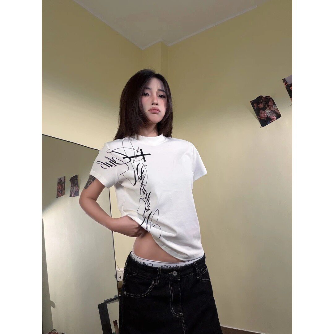 凉感索罗娜美式设计感印花正肩短袖T恤简约短款百搭修身上衣男女