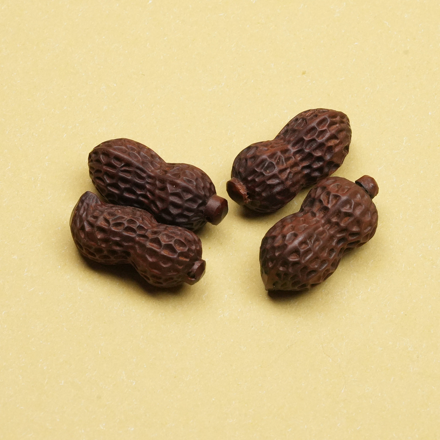 雷击枣木精雕花生手把件钥匙扣雕刻好事发生随身配饰手工精雕饰品