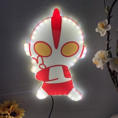 奥特曼灯床头灯客厅2024新款简约现代卧室家用三色卡通壁画灯网红