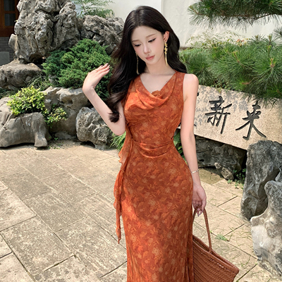 法式复古碎花荡领飘带无袖连衣裙女2026夏季新款高级感度假风长裙