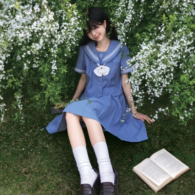 水方晴白色水蓝色jk水手服