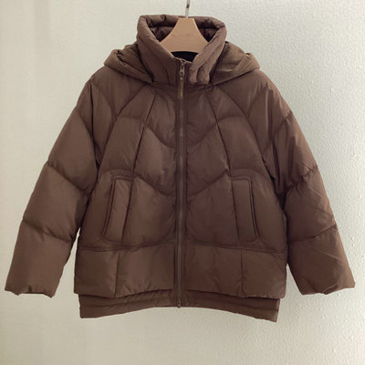 艾莱依2025冬季新款包裹感双摆短女羽绒服6025203039吊牌价1397