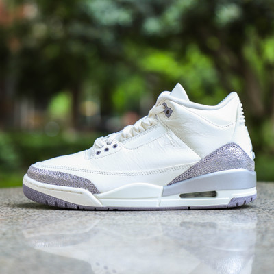 Jordan3女子中帮复古篮球鞋
