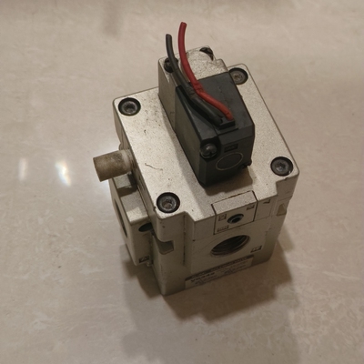 SMC先导式三通电磁阀VG342 DC24V 二手