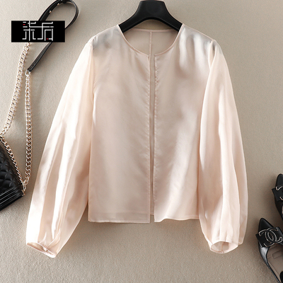 真丝欧根纱罩衫挺括有型短外套