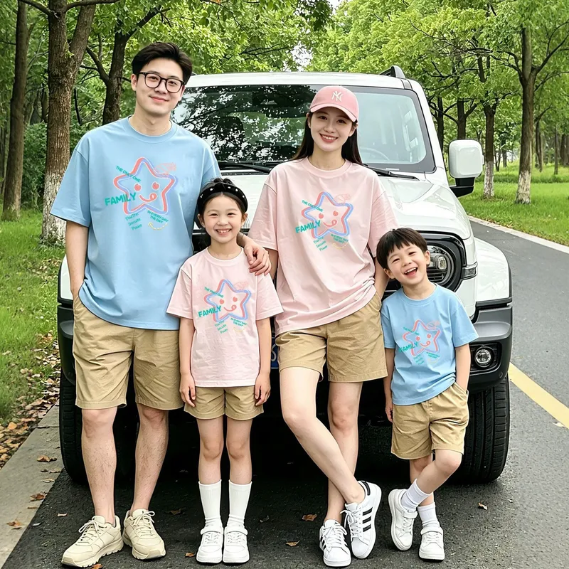 高级感亲子装夏日纯棉T恤宽松显瘦家庭穿搭舒适透气家庭出游拍照