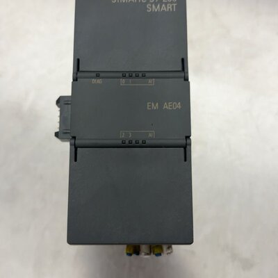 议价西门子S7-200 SMART EM AE04模块型号6E可维修