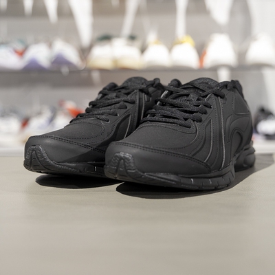 李宁正品男子轻质回弹跑步鞋