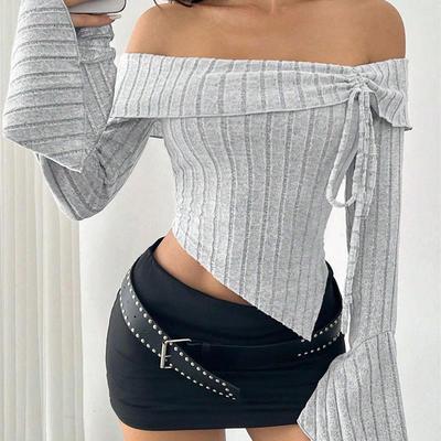 Flared sleeve short one-line collar T-shirt  喇叭袖一字领T恤