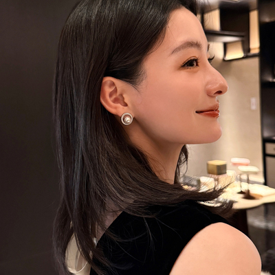 MISS HELEN织光珍珠耳钉无耳洞耳夹新款轻奢高级感送闺蜜生日礼物