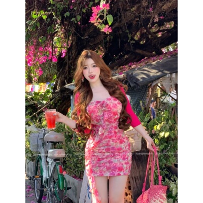 肉肉怡【轻舞蝴蝶】春季明艳玫红色碎花吊带连衣裙开衫7193B 8128