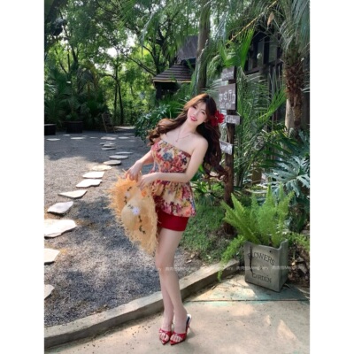肉肉怡【油画女郎】抹胸度假碎花修身小众辣妹上衣褶皱半裙0188B