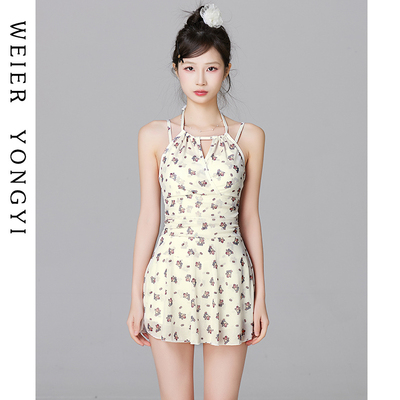 泳衣女挂脖保守显瘦少女小胸聚拢