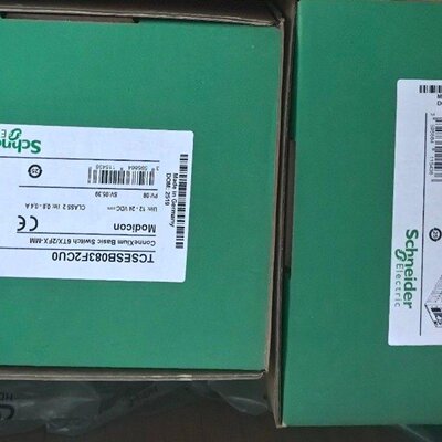 TCSESB083F2CU0，施耐德交换机全新原装正品，有需议价