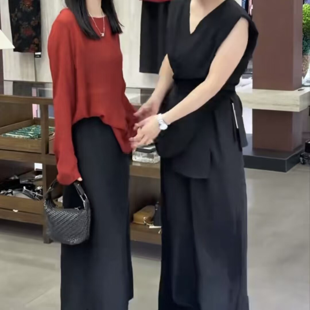 优雅简约风红色长袖罩衫半身裙两件套女2026早秋新款时尚减龄套装
