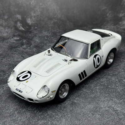 CMC法拉利250GTO合金118车模