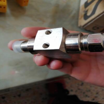 SUR ARRESTOR电涌保护器频率范围800-2500MHZ尾货样品库存处理