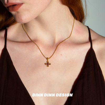 Dare买手店DINN DINN DESIGN十字花吊坠四色项链金色复古原创首饰