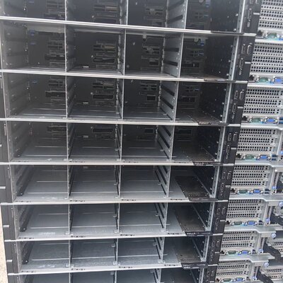 议价DELLR740XD3.5寸12盘位后置2.
