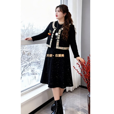 大码女装秋冬款高端气质复古国风显瘦连衣裙时尚盘扣马甲两件套装