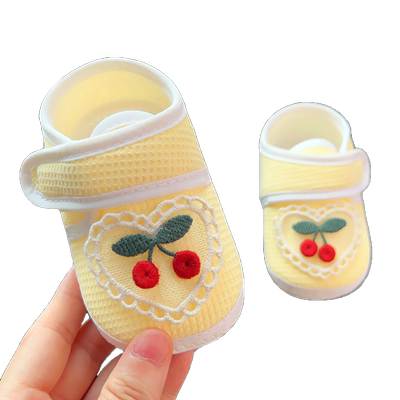 春夏布鞋女婴儿鞋子春秋款公主鞋